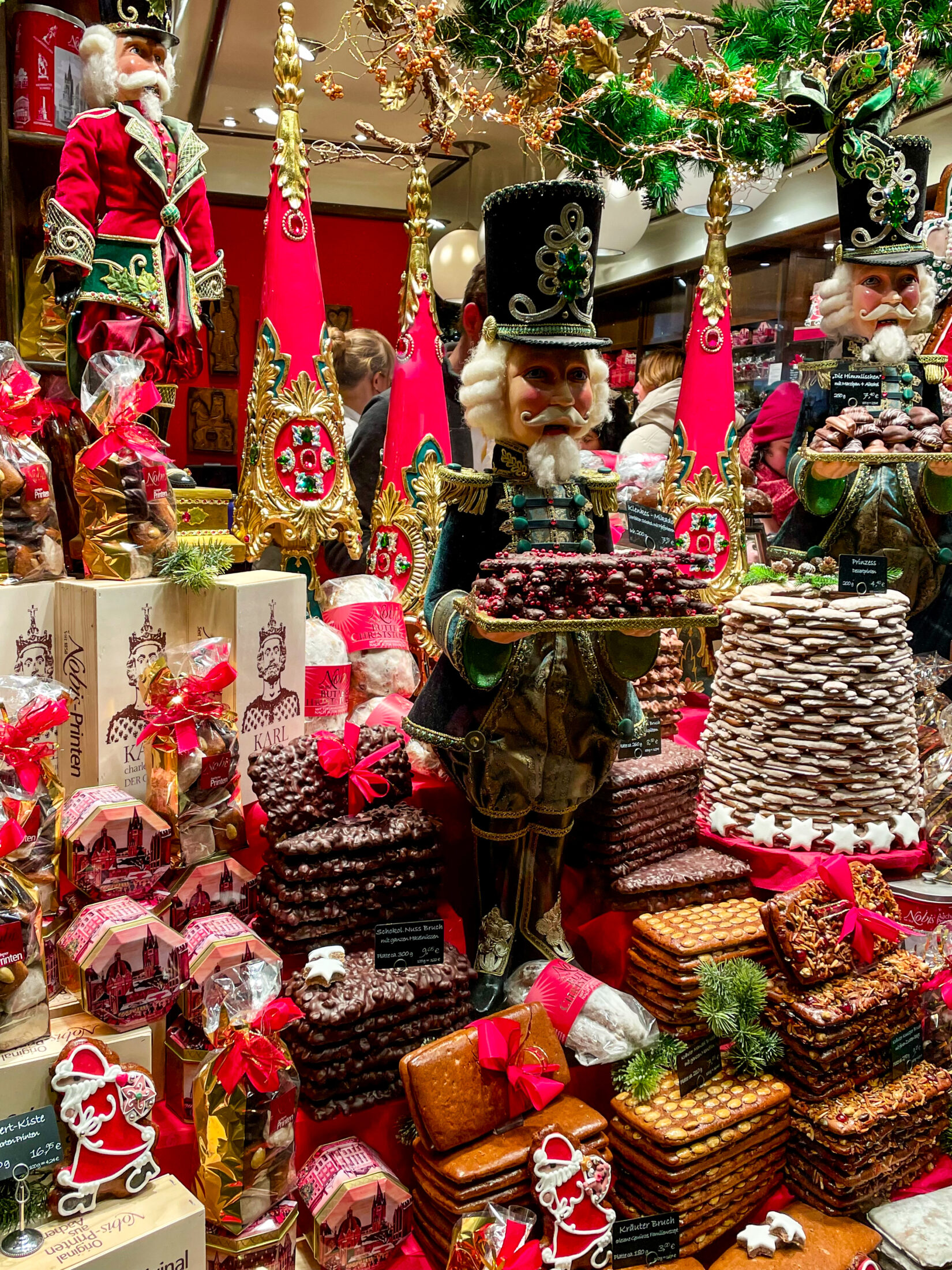 Sehenswürdigkeiten in Aachen im Winter | Weihnachtsmarkt & mehr ...